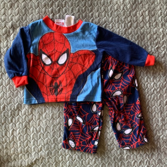 Marvel | Pajamas | Spider Man Fleece Pajama From Marvel In 2m | Poshmark